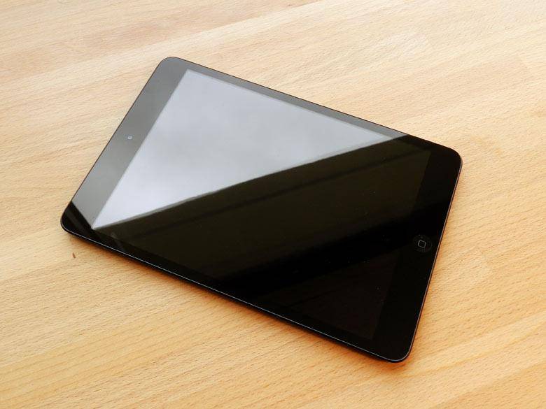 ipad mini black screen