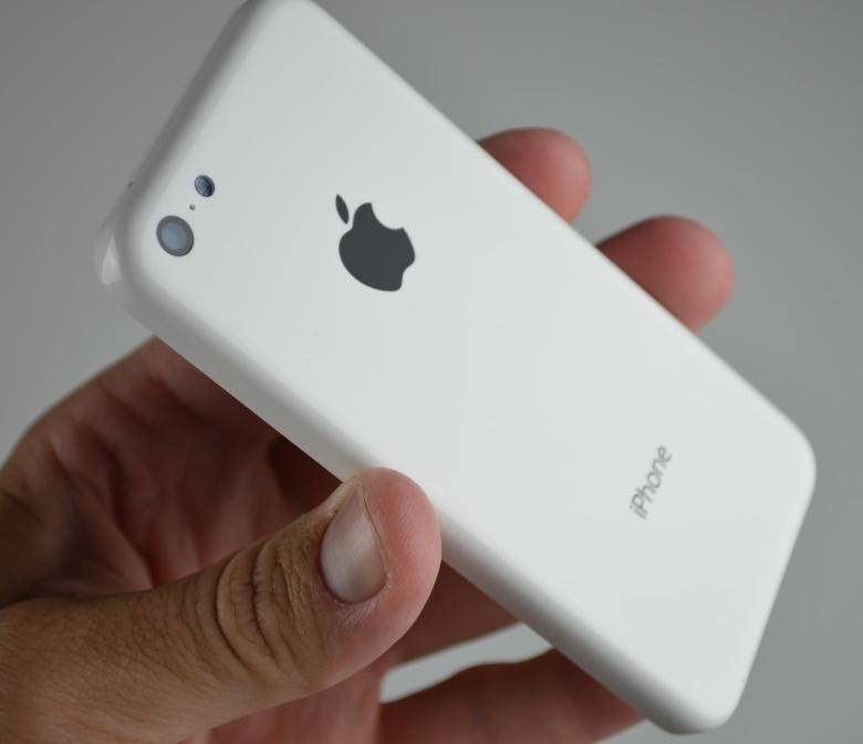white iphone 5