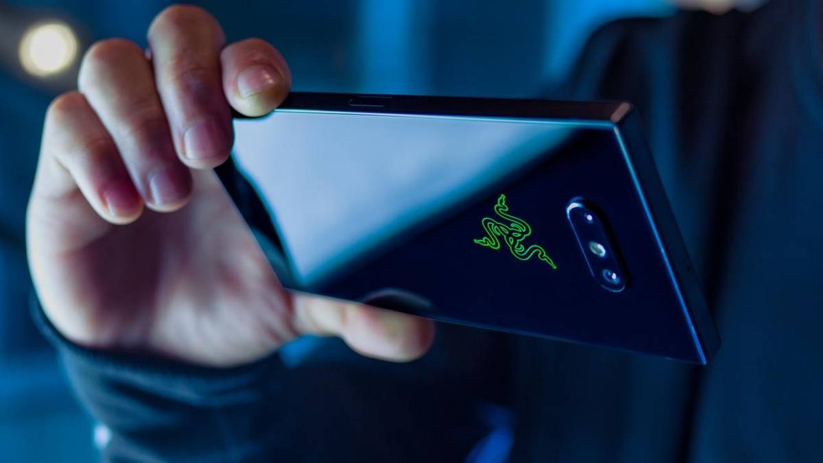 Verizon certifies the Razer Phone 2