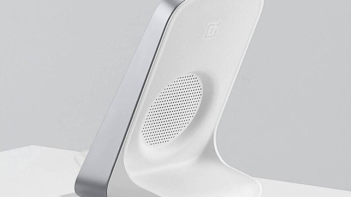 The official OnePlus wireless charging dock leaked in all its glory