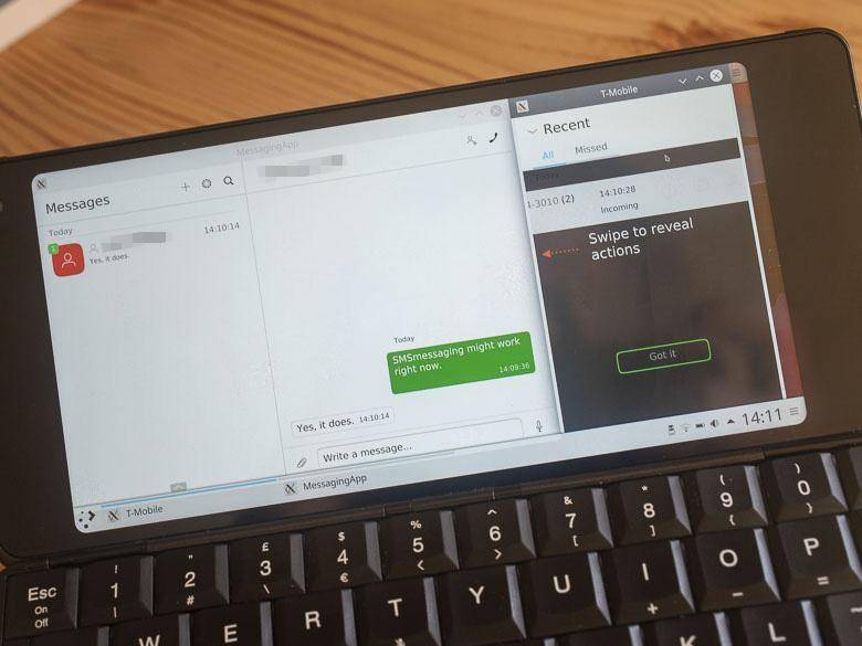 Cosmo Communicator Review: the dual boot pocket PC phone