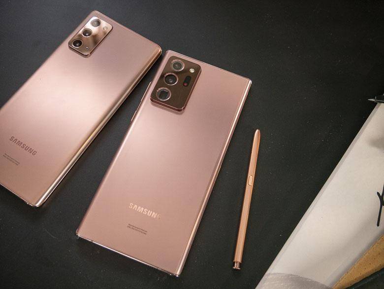 Samsung names the phones and tablets that will get three generations of ...