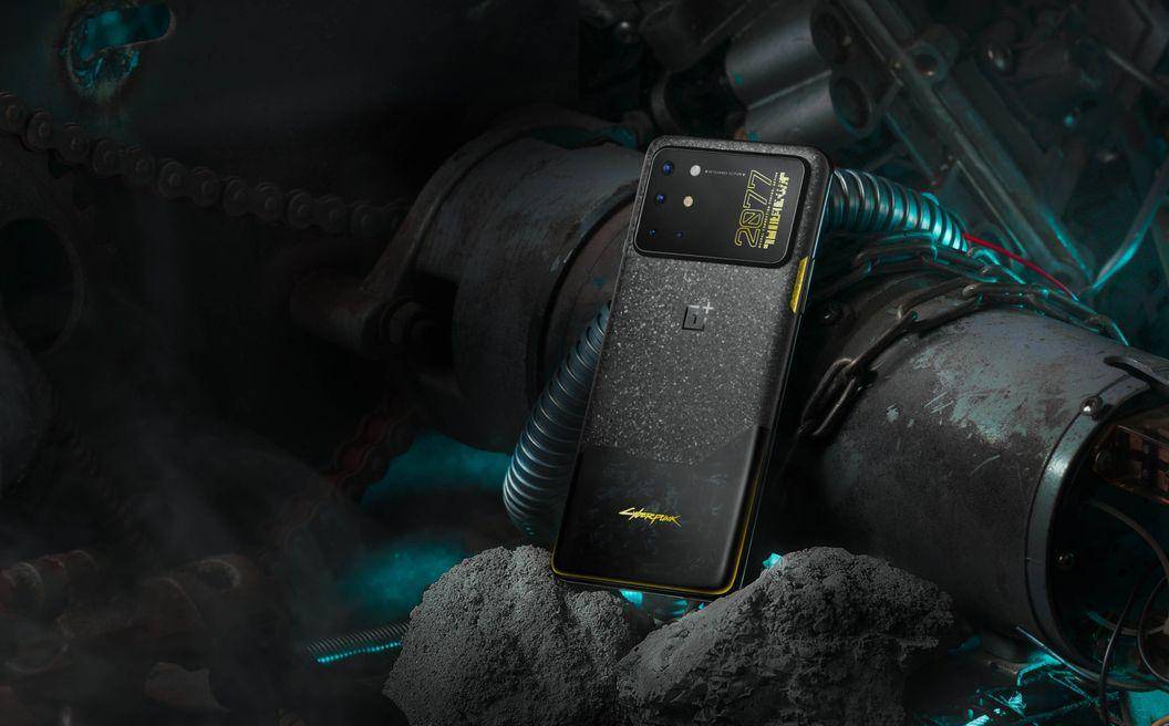 This is the OnePlus 8T Cyberpunk 2077 Limited Edition