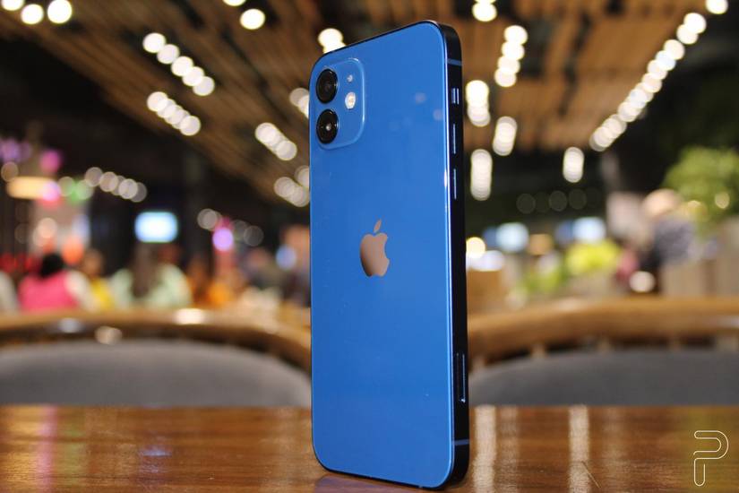 iphone with flat sides