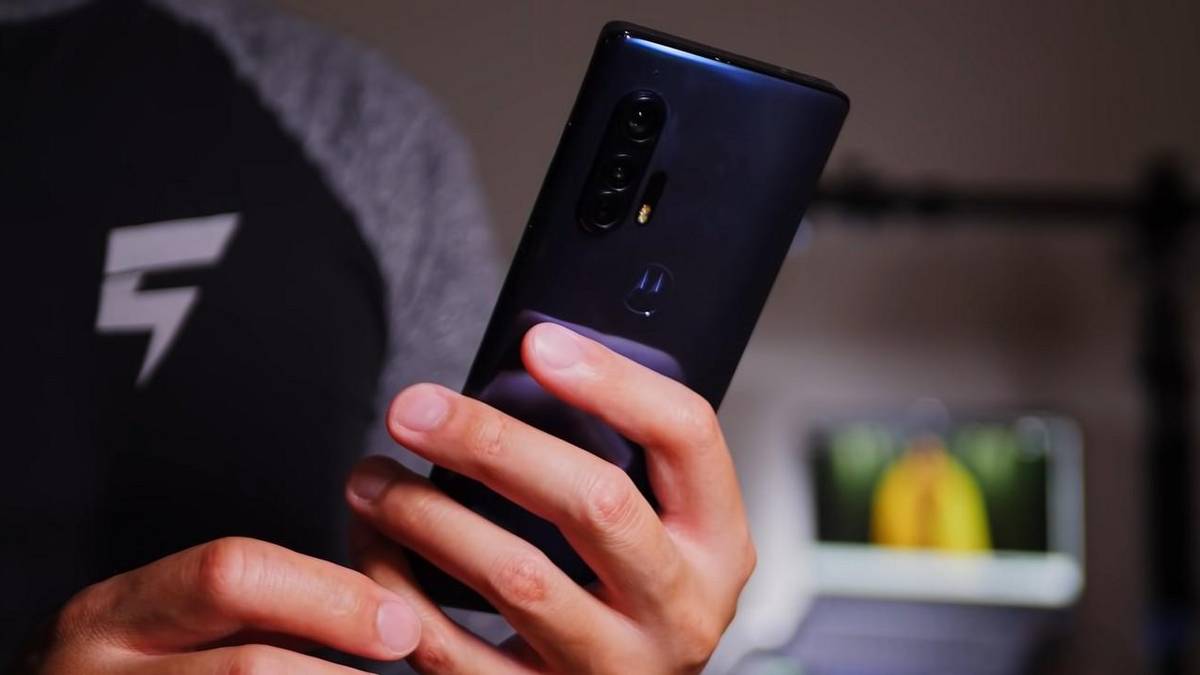 Motorola is prepping a high-end phone with Snapdragon 865 codenamed ‘Nio’