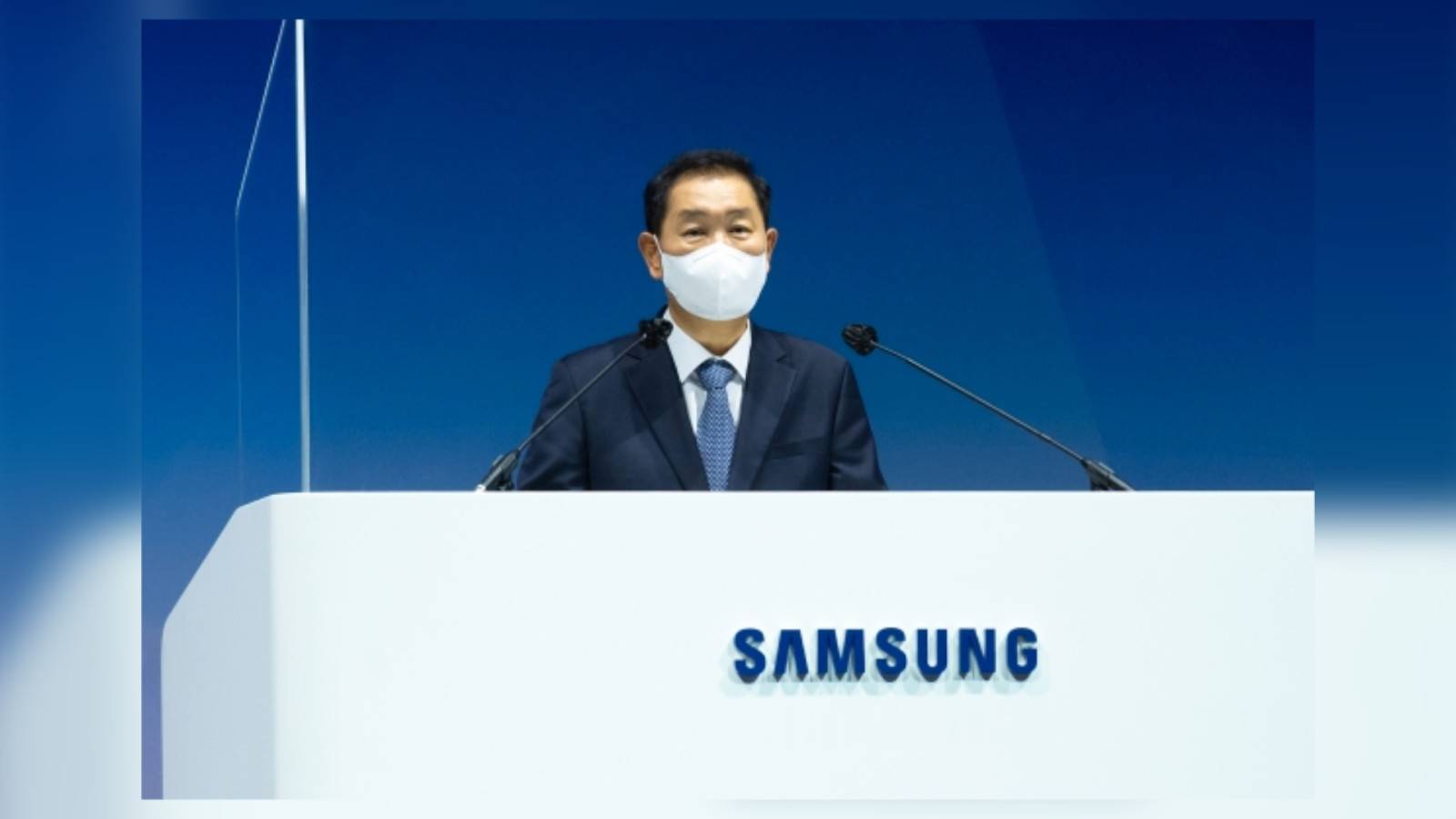 Samsung CEO apologizes for throttling thousands of applications